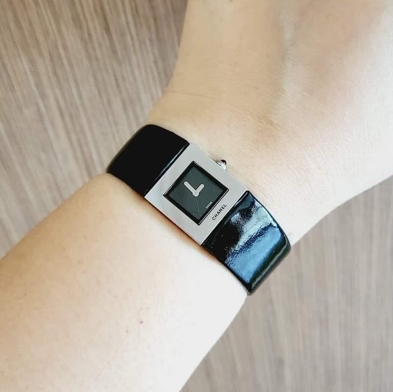 Original CHANEL Acier Matelasse Watch, Luxury, Watches on Carousell