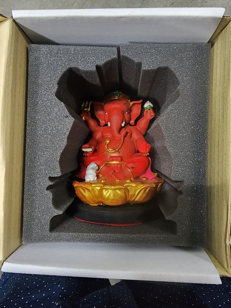 Phra Pikanet Bucha by LP Phat, Hobbies & Toys, Memorabilia ...