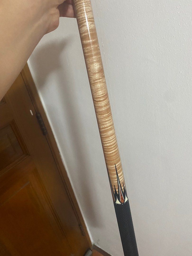 Predator Throne 1-1 Pool Billiard Cue, Sports Equipment, Sports & Games ...