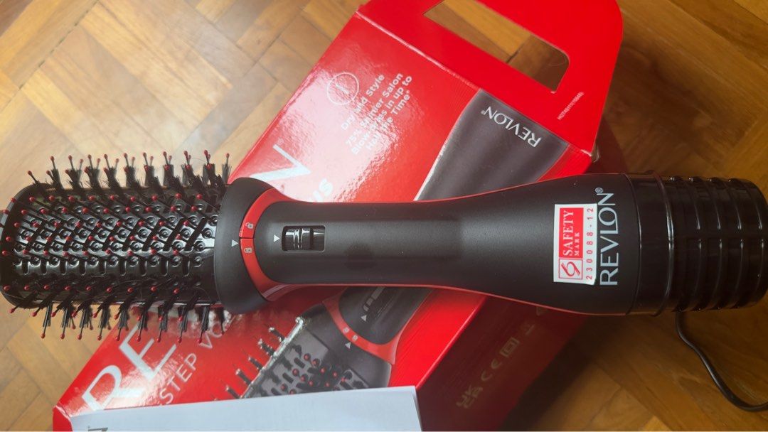 Revlon one-step volumizer plus, Women's Fashion, Watches & Accessories ...