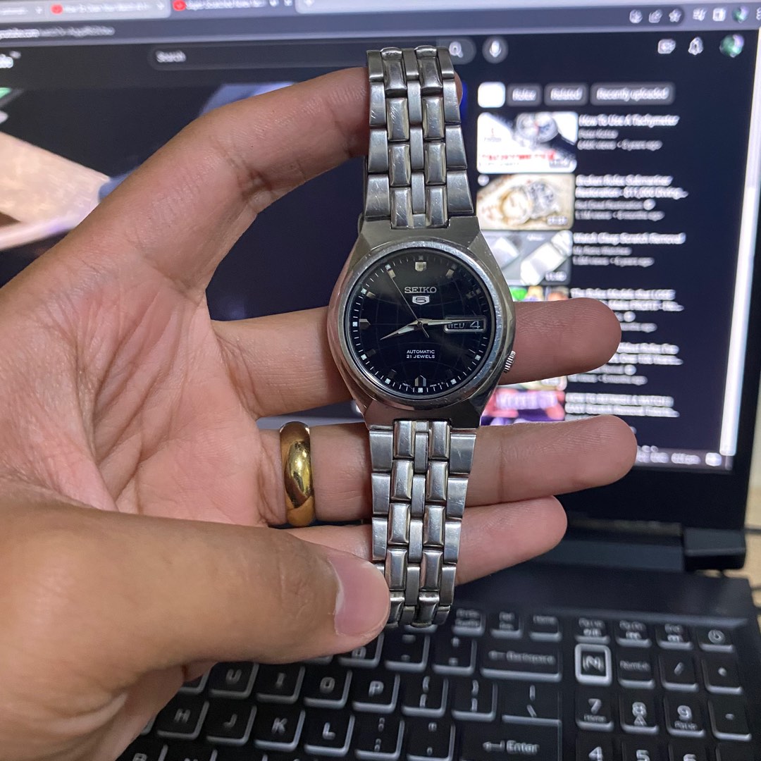 Seiko 5 7S26-01T0 Globe Dial, Men's Fashion, Watches & Accessories ...