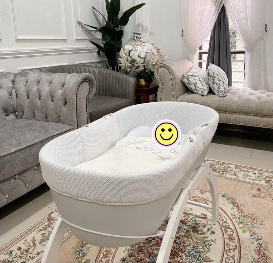Shnuggle Dreami Moses Basket & Rocker 2 in 1, Babies & Kids, Baby ...