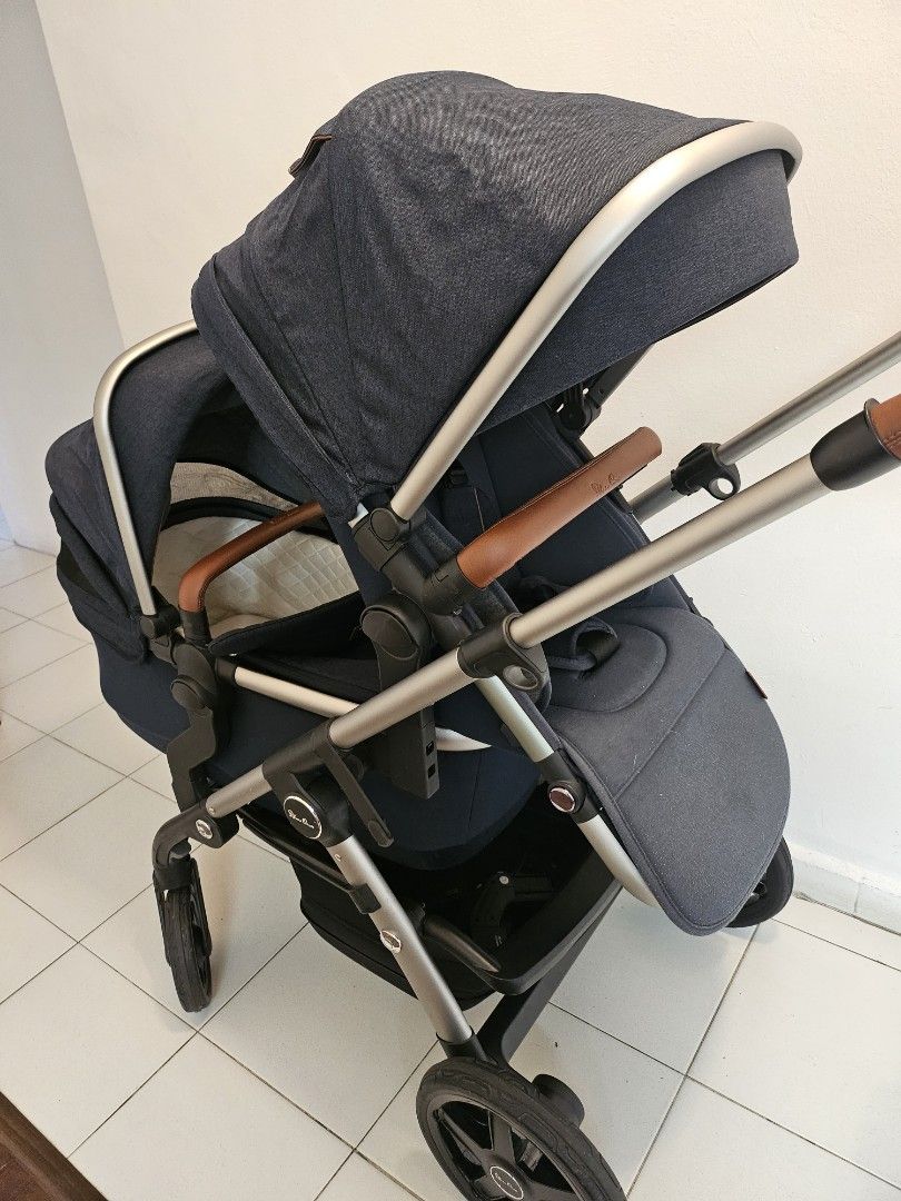 Silver Cross wave Double stroller, Babies & Kids, Going Out, Strollers ...