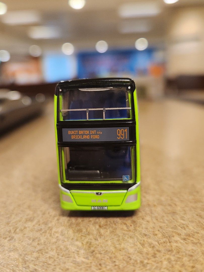 SINGAPORE BUS 991 , man a95 green , special edition, Hobbies & Toys ...