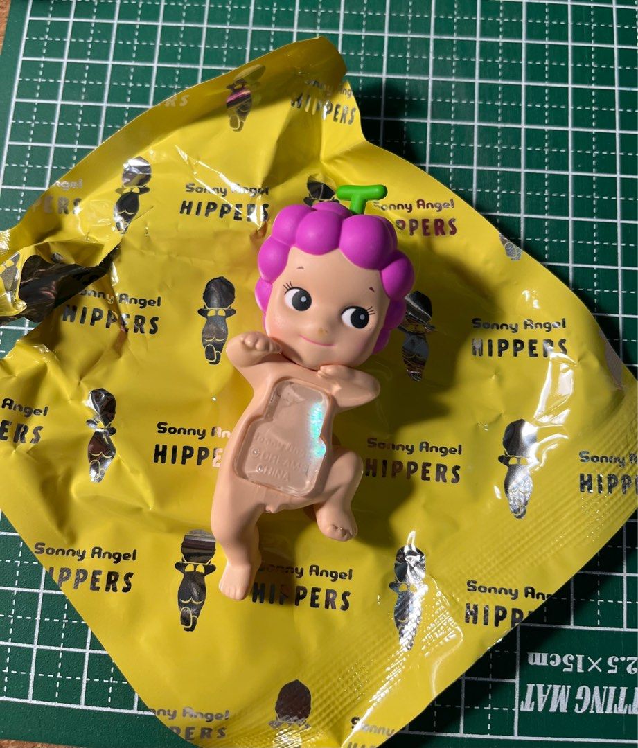 Sonny Angel Grape Hipper, Hobbies & Toys, Memorabilia & Collectibles ...