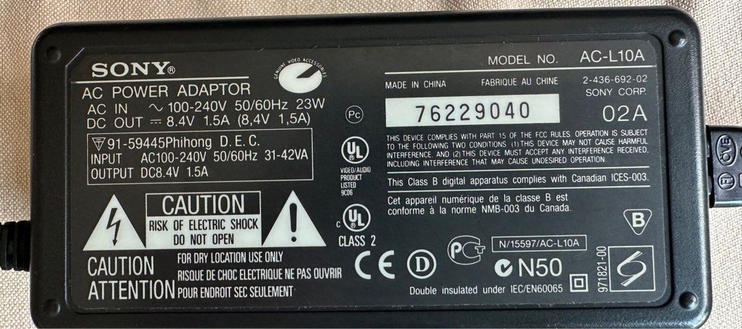 SONY Camcorder Power Adapter (AC-L10A), Computers & Tech, Parts & Accessories, Cables & Adaptors ...