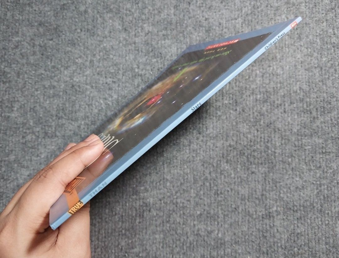 STARS: A True Book Series (Scholastic), Hobbies & Toys, Books ...