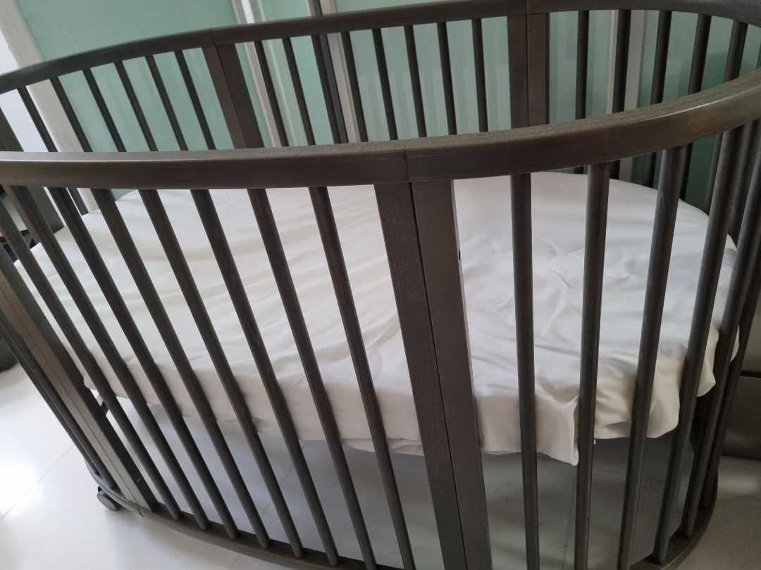 Stokke Sleepi Bed, Babies & Kids, Baby Nursery & Kids Furniture, Cots ...