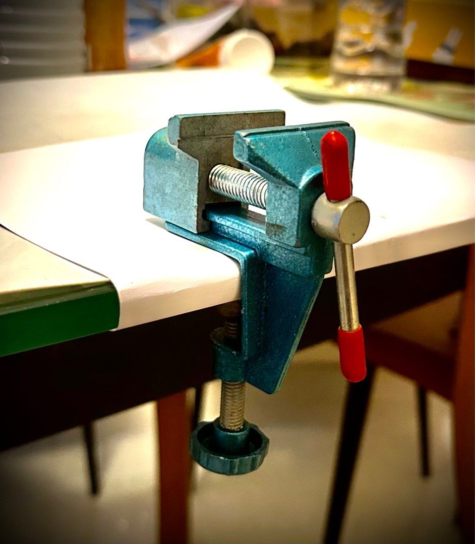 Table clamp, Furniture & Home Living, Home Improvement & Organisation ...