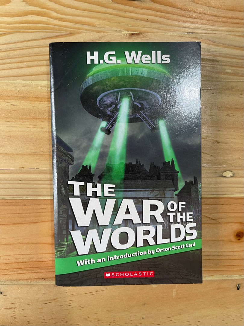 The War of the Worlds by HG Wells, Hobbies & Toys, Books & Magazines ...