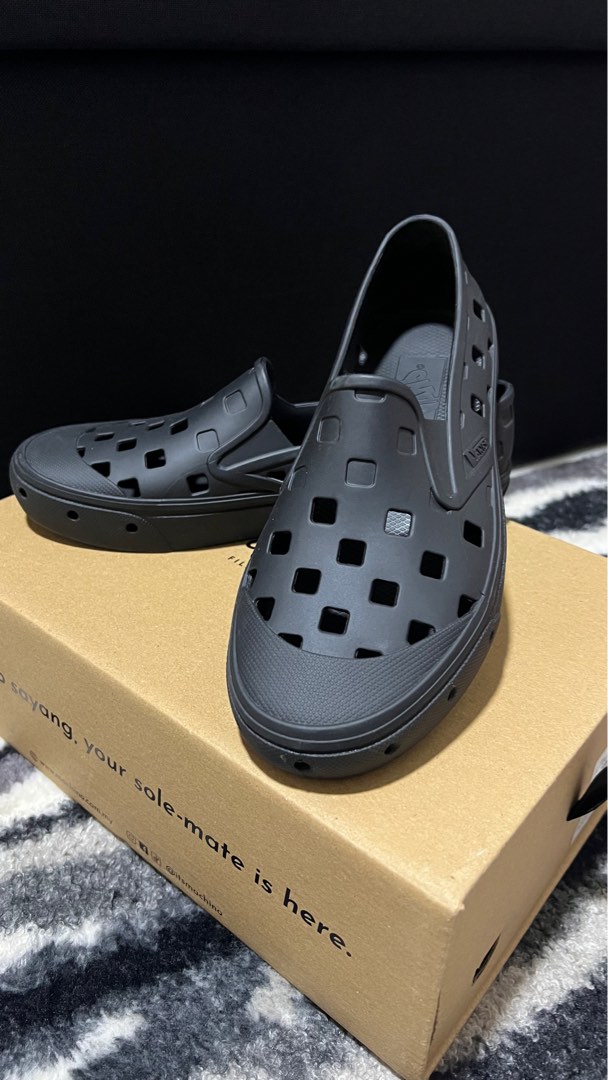 Vans Trek Classic, Women's Fashion, Footwear, Sneakers on Carousell