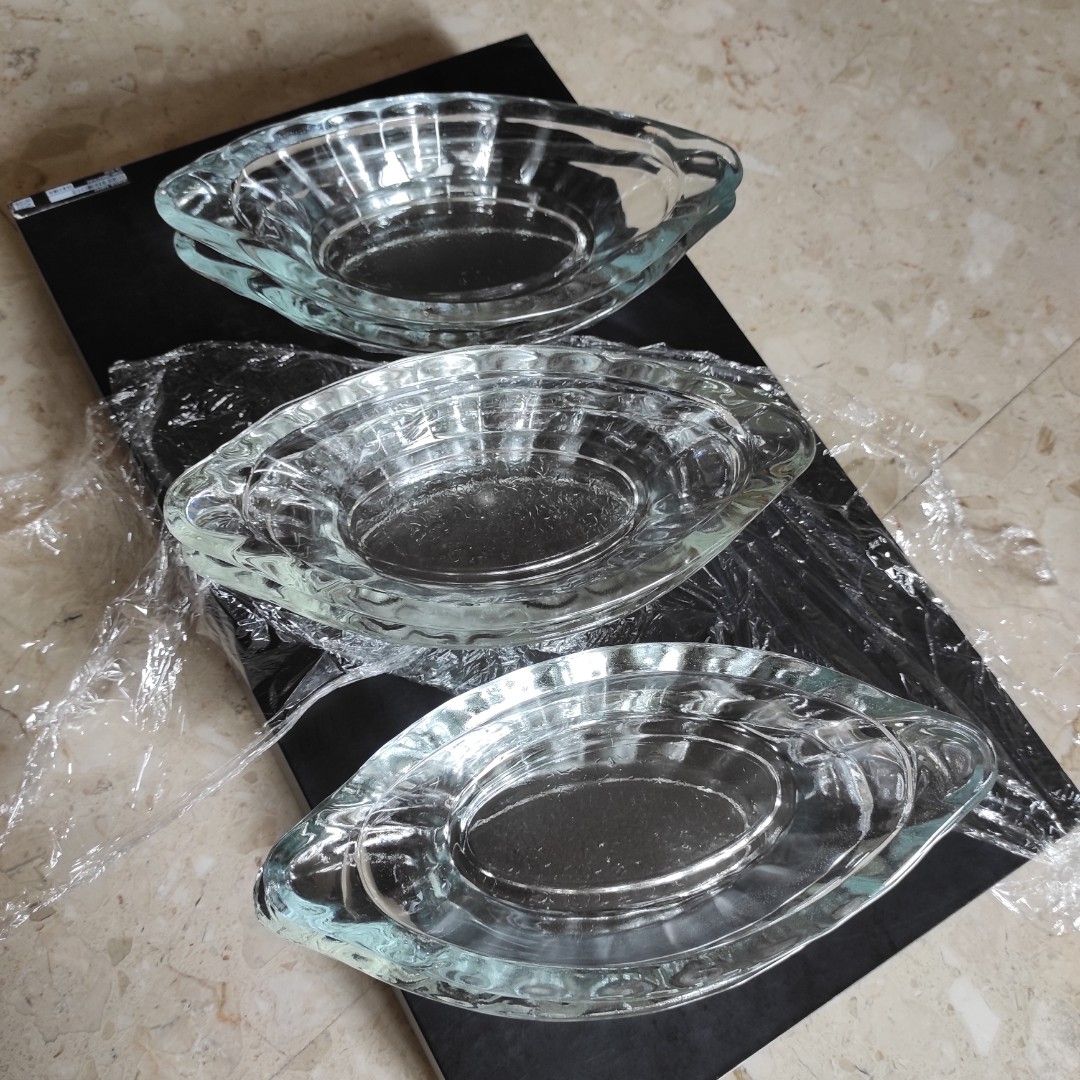 Vintage heavy clear glass ice cream sundae plates, Furniture & Home ...