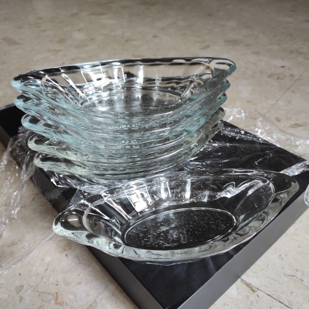 Vintage heavy clear glass ice cream sundae plates, Furniture & Home ...