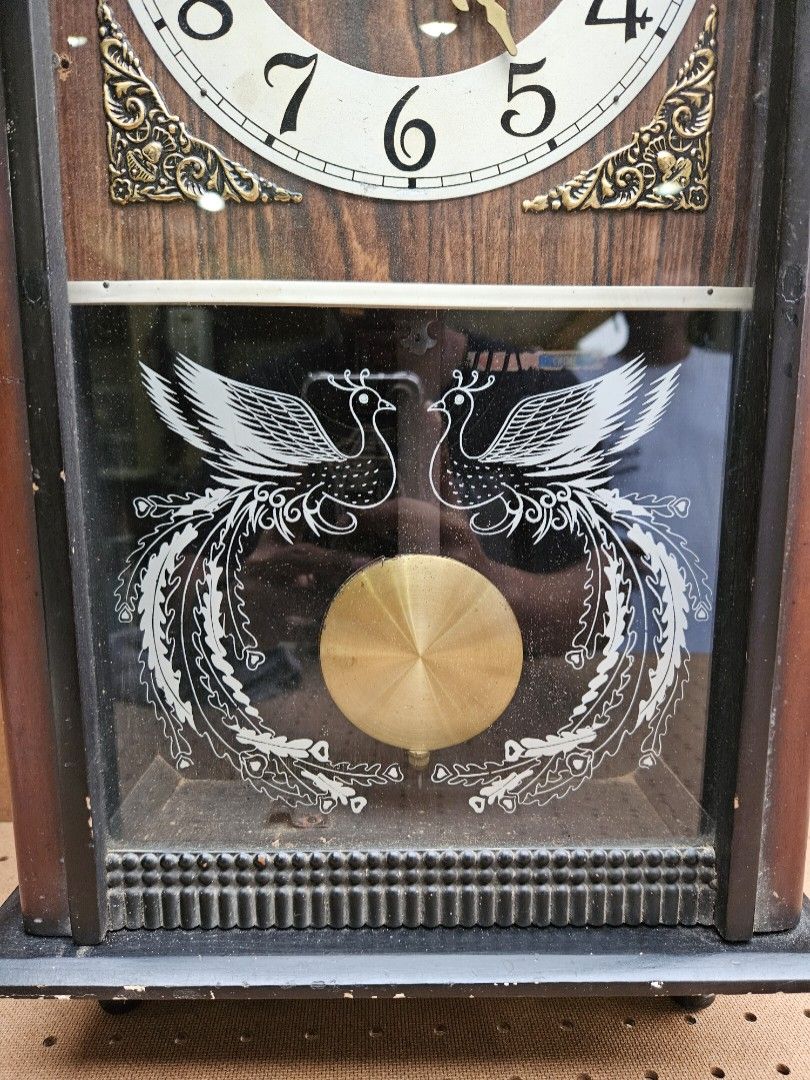 Vintage Style 31 Day Wall Clock (Lava), Furniture & Home Living, Home ...