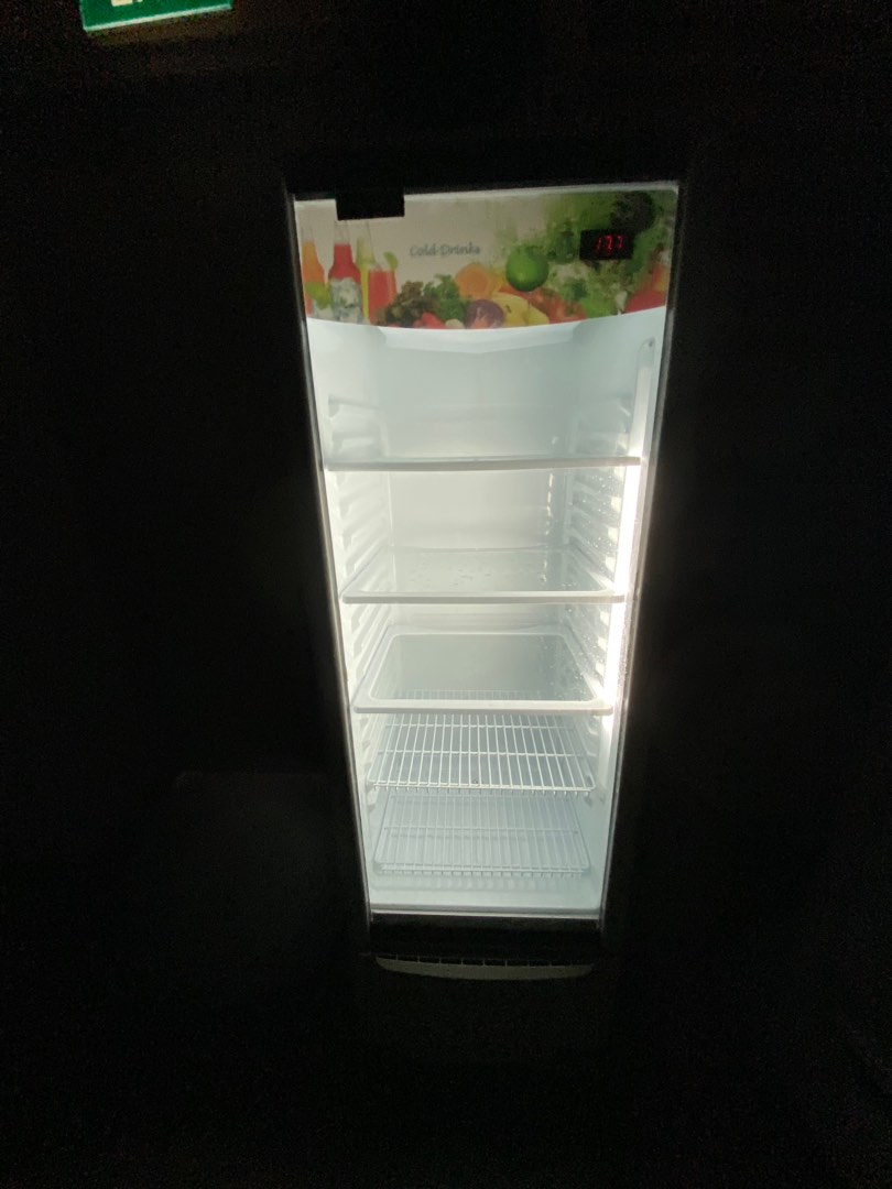 W delivery drink display chiller, TV & Home Appliances, Kitchen ...