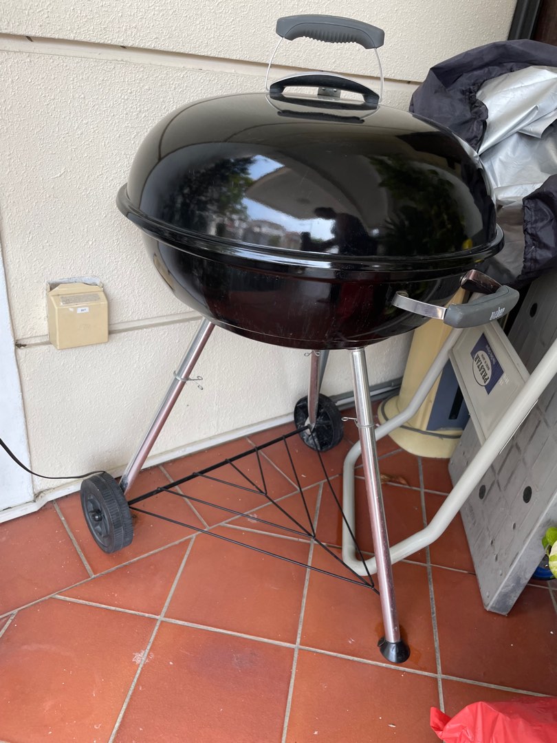 Weber® Compact Kettle Charcoal Grill With Thermometer 47cm, TV & Home ...