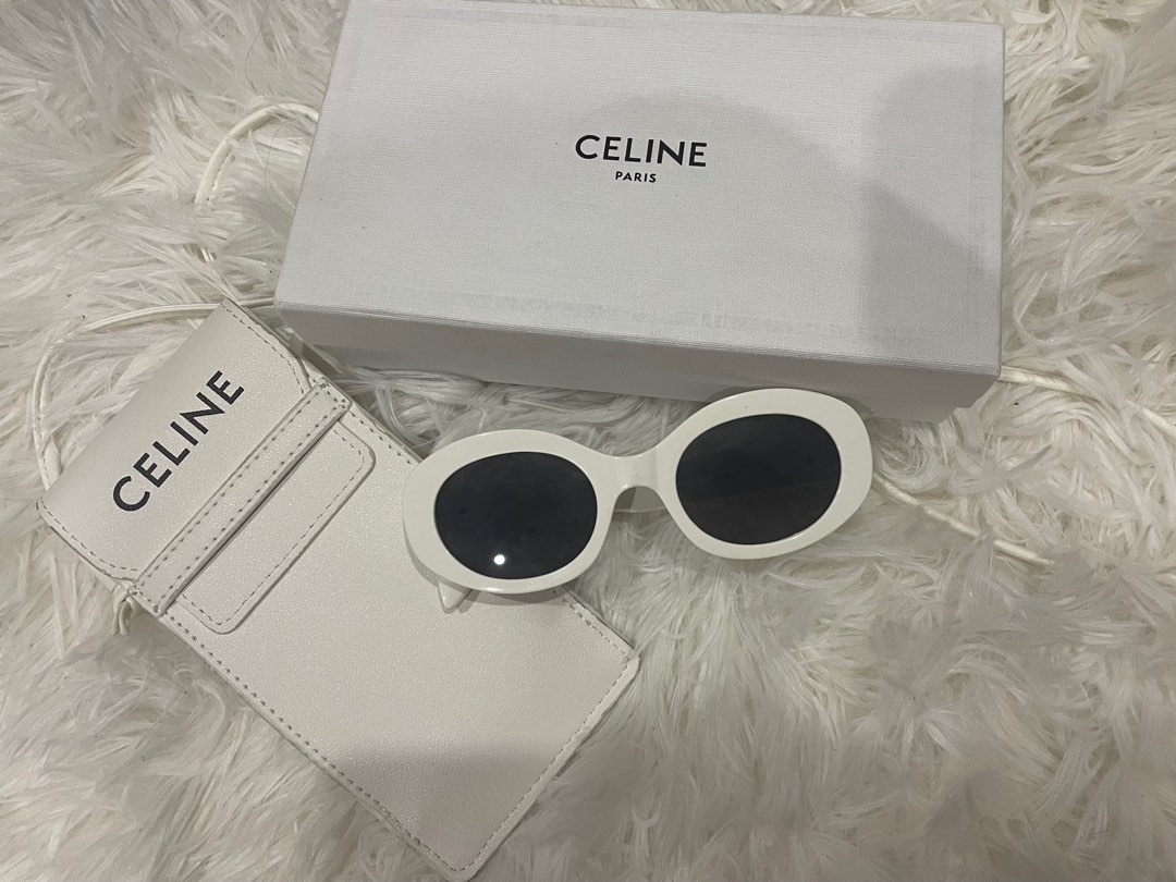 White sunnies with pouch and box, Women's Fashion, Watches ...