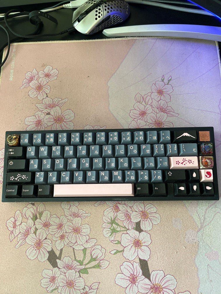 WTS Fuji 65 SE Black Custom Keyboard, Computers & Tech, Parts ...