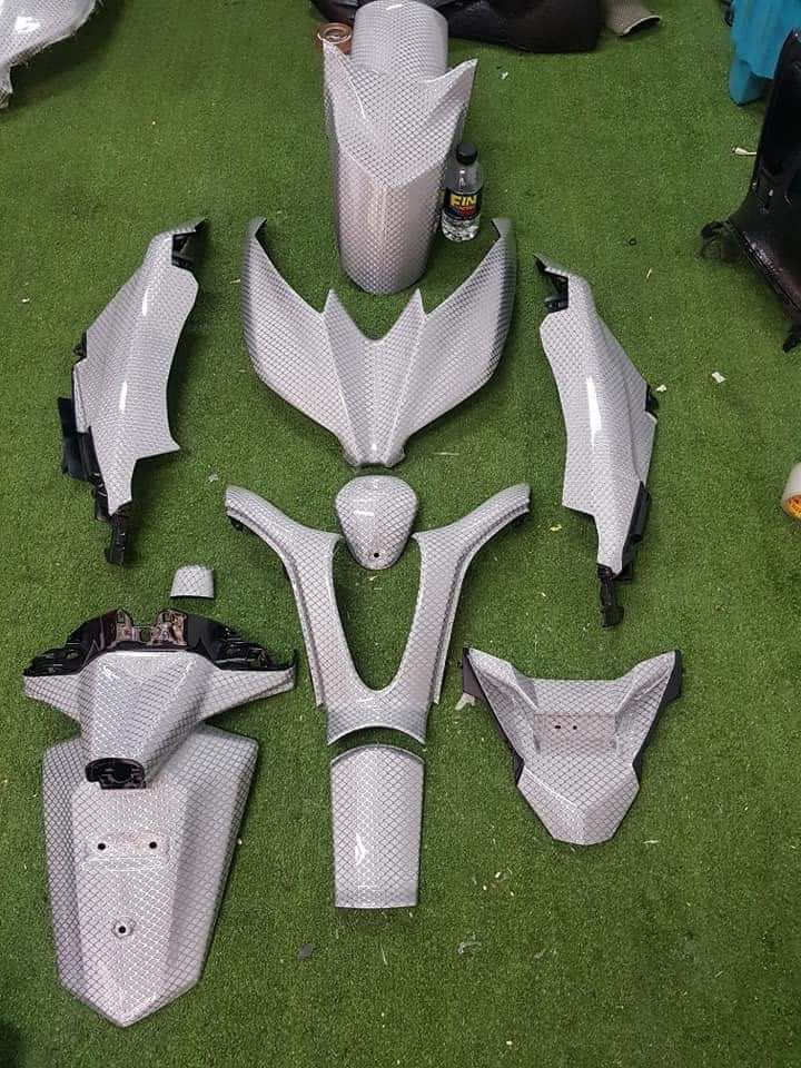 YAMAHA XMAX V1 FORGED CARBON, Motorcycles, Motorcycle Accessories on ...