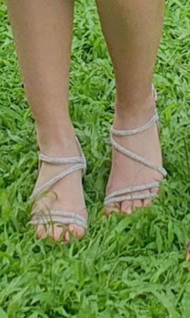 2 inch heels, Women's Fashion, Footwear, Heels on Carousell