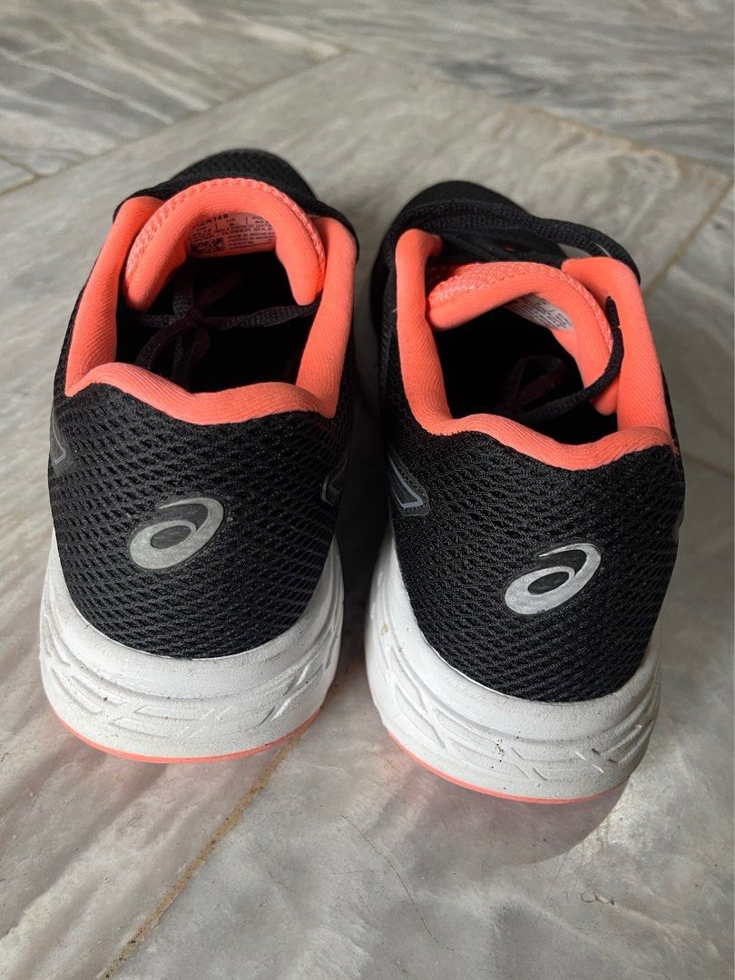 Asics Duomax, Women's Fashion, Footwear, Sneakers on Carousell