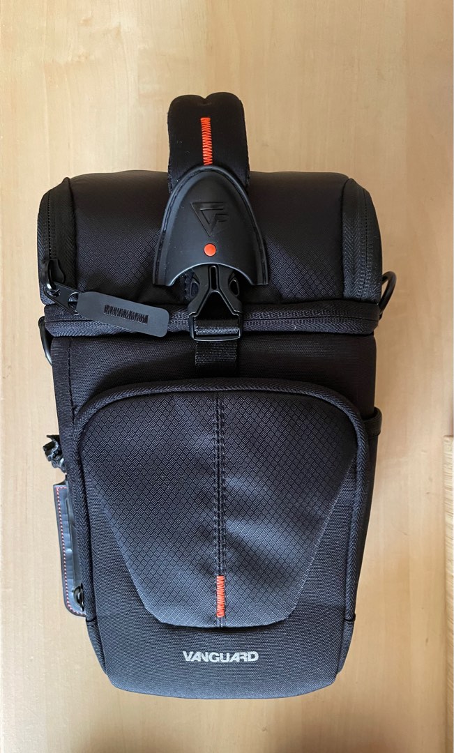 Brand new Vanguard case for camera + telephoto lens, Photography ...