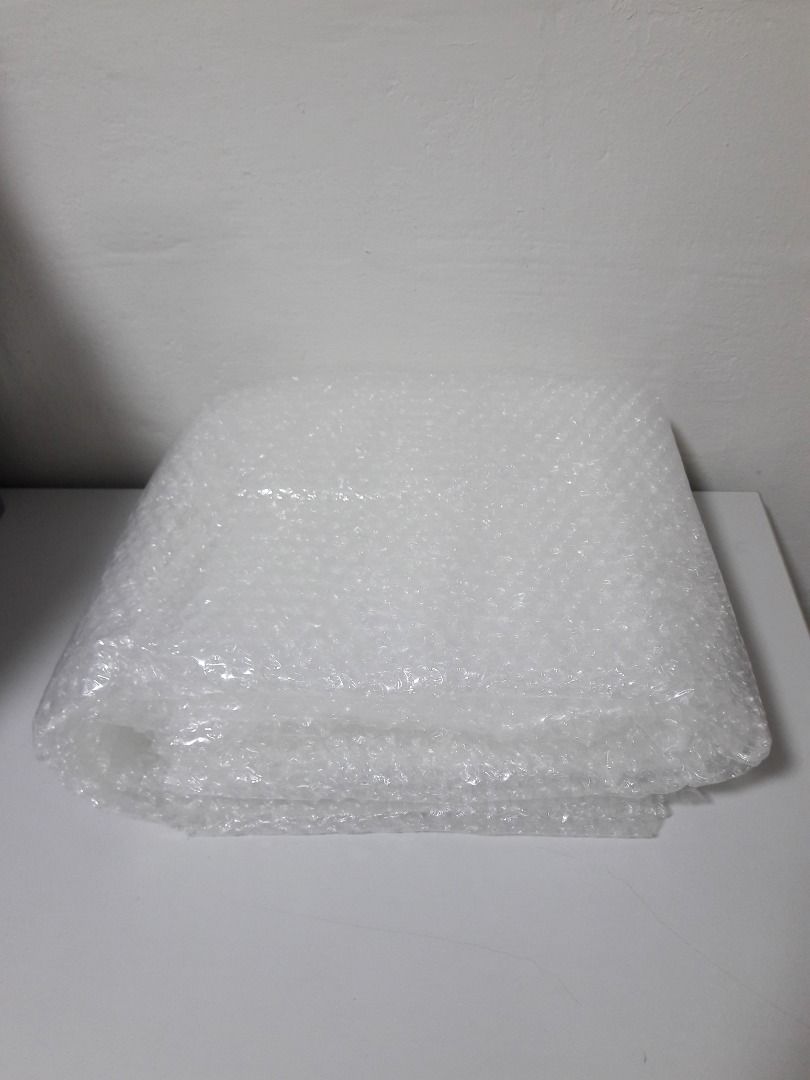 Bubble Wrap Sheet (2m x 1m), Hobbies & Toys, Stationery & Craft, Craft ...