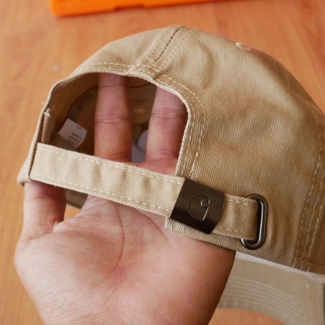 CAP CRHT SCRIPT LOGO, Men's Fashion, Watches & Accessories, Caps & Hats ...