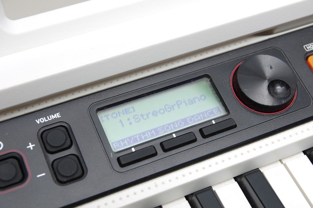Casio CT-S200 white Casiotone keyboard CTS200, Hobbies & Toys, Music ...