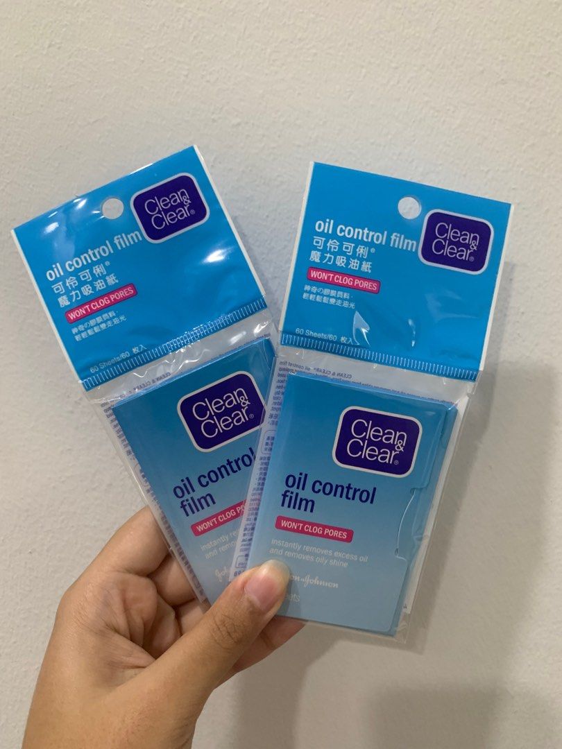 Clean & Clear Oil Control Film, Beauty & Personal Care, Face, Face Care on Carousell