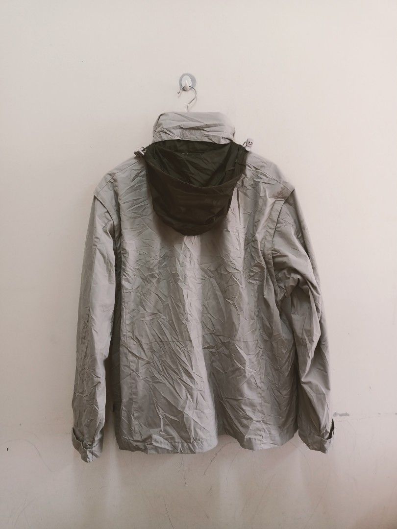 Coleman Outdoor jacket, Men's Fashion, Tops & Sets, Hoodies on Carousell