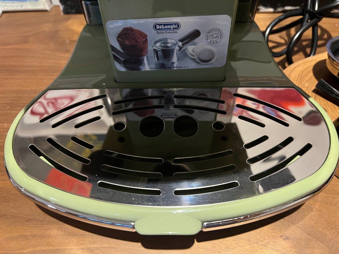 Delonghi vintage coffee machine, TV & Home Appliances, Kitchen ...