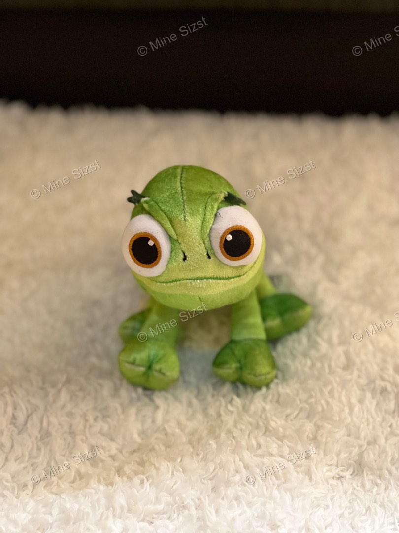 Disney Tangled - Pascal, Hobbies & Toys, Toys & Games on Carousell
