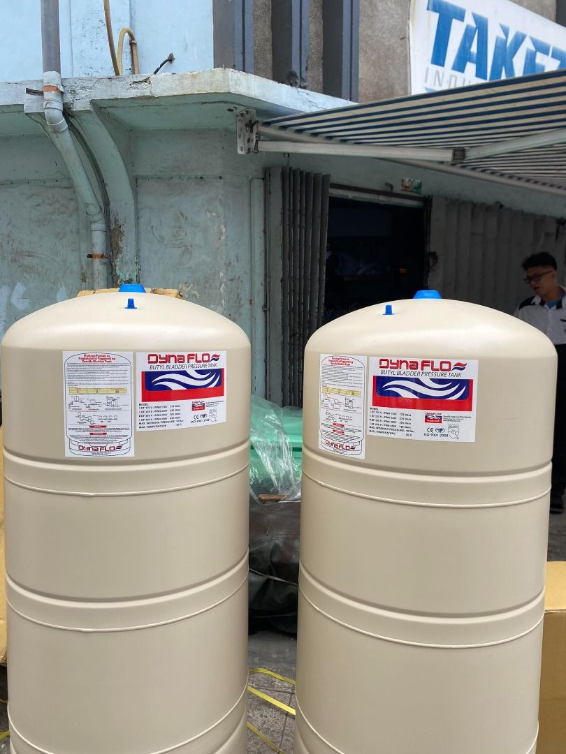 Dynaflo Bladder Tank Specs: 305L, White, Commercial & Industrial ...