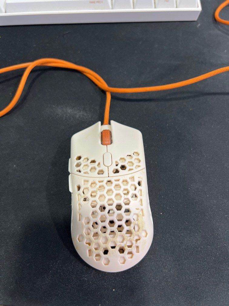 Final mouse ultra light 2 cape town, Computers & Tech, Parts ...