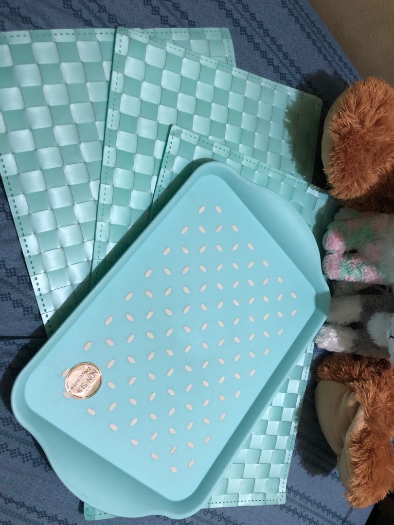 For SaLe Table Tray and Placemat Plastic Rattan style, Furniture & Home ...