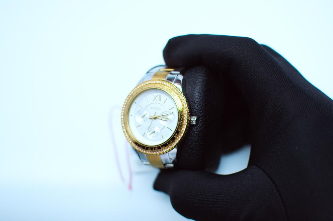 FOSSIL ES5107, Women's Fashion, Watches & Accessories, Watches on Carousell