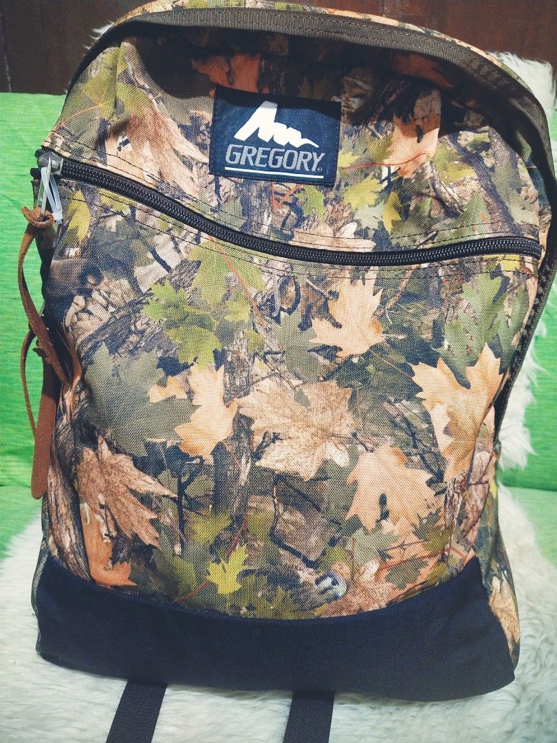 Gregory backpack, Men's Fashion, Bags, Backpacks on Carousell