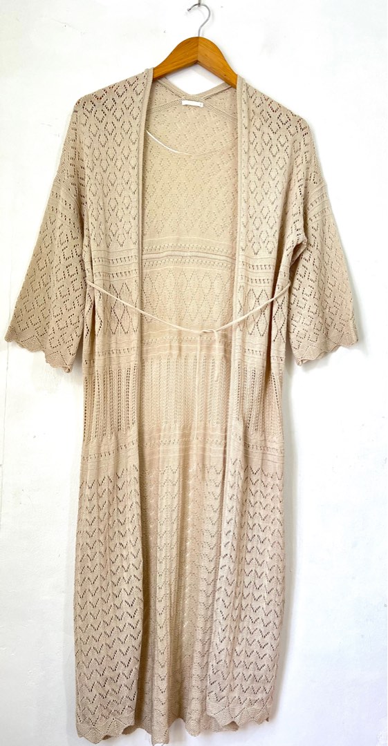 GU X UNIQLO crochet cardigan, Women's Fashion, Coats, Jackets and ...