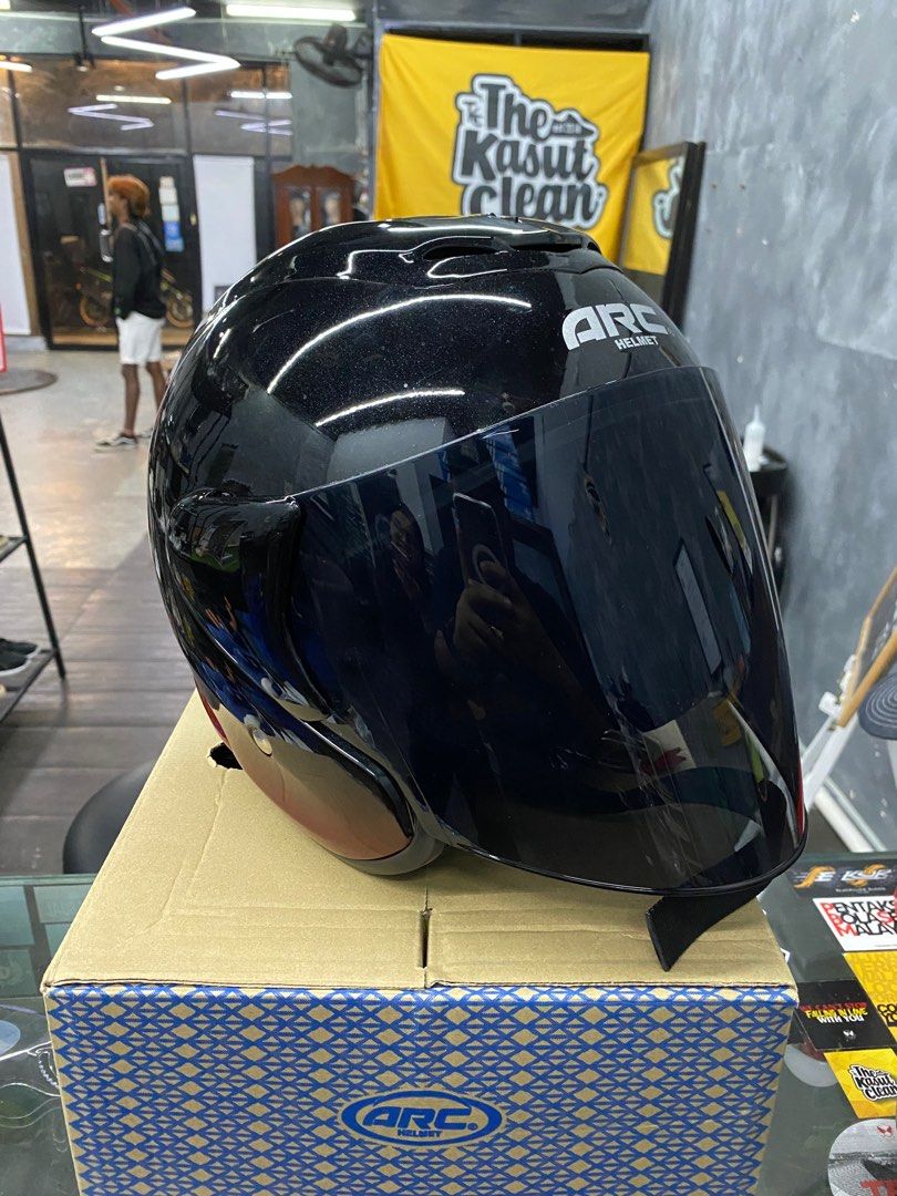 Helmet ARC RITZ, Motorbikes on Carousell