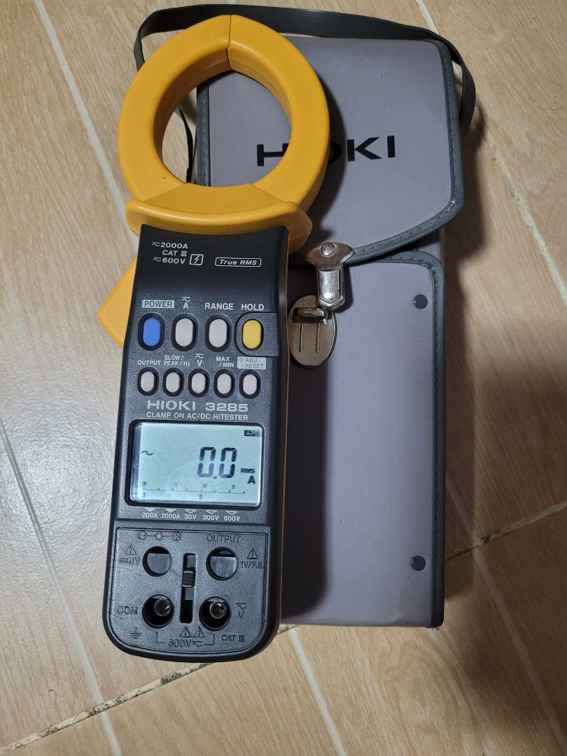 hioki 3285 clamp tester 2000ampere and chekman megger tester ...