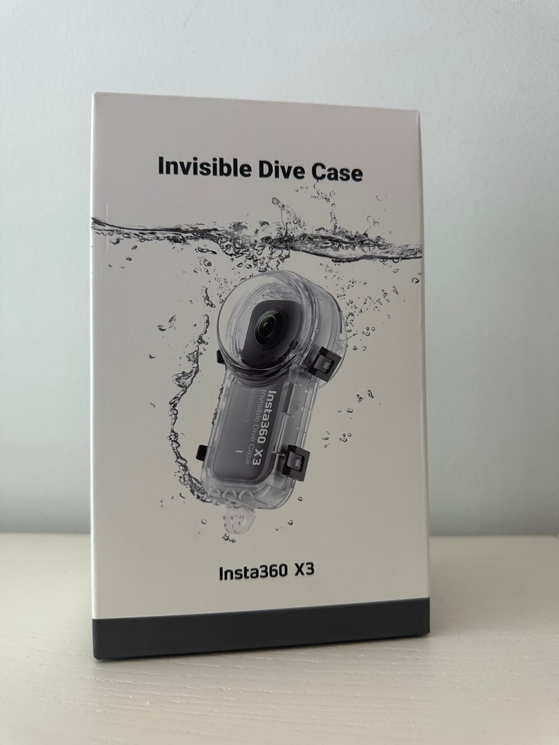 Insta360 x3 invisible dive case, Photography, Photography Accessories ...