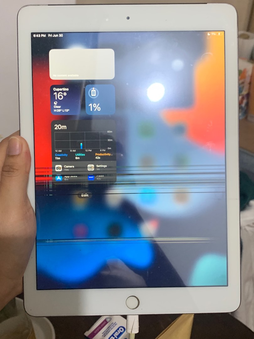 Ipad 8th Generation, Mobile Phones & Gadgets, Tablets, iPad on Carousell