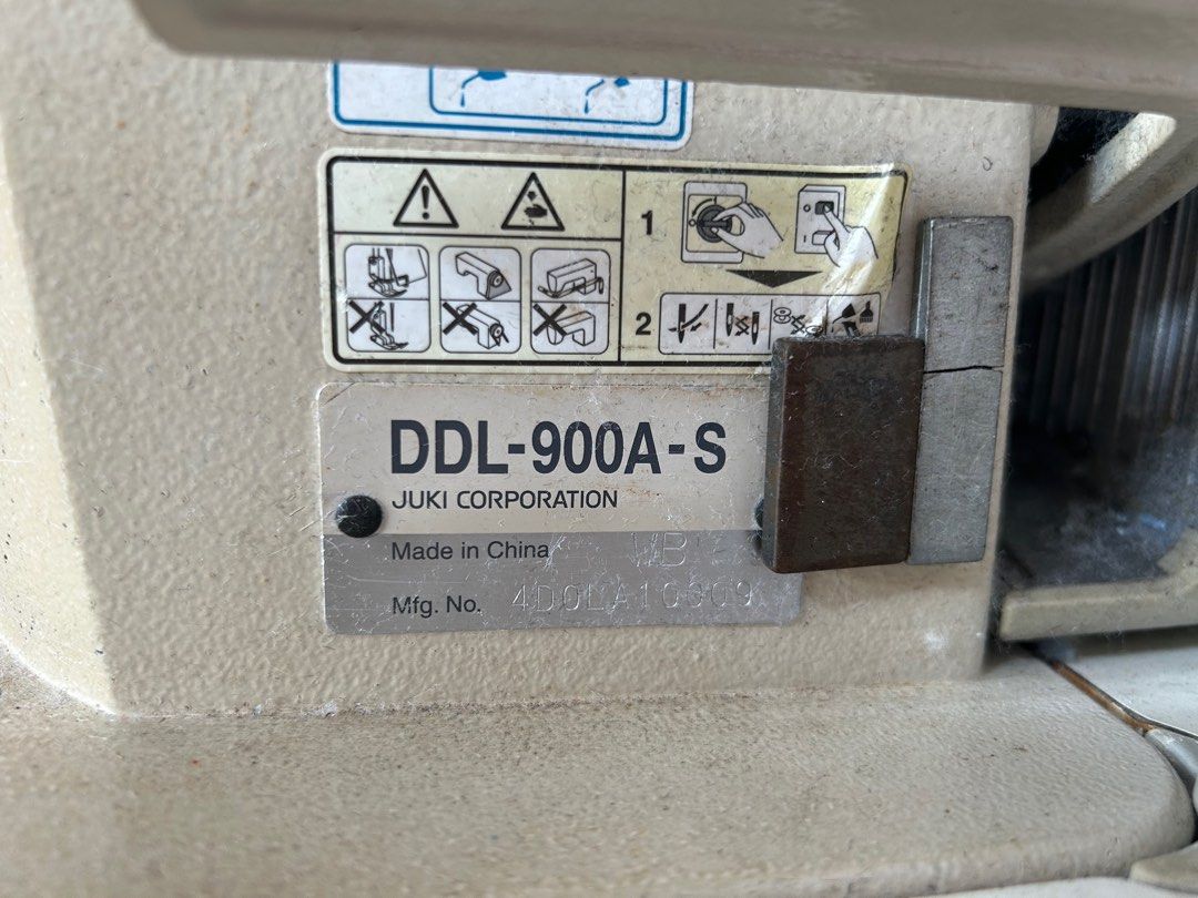 JUKI DDL-900A-S Sewing Machine (lockstitch machine), Hobbies & Toys, Stationery & Craft, Craft ...