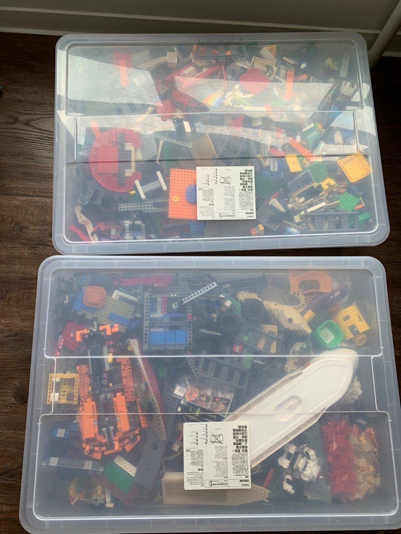 LEGO - Mass collection (minecraft, mario, lego movie, venom sets, etc ...