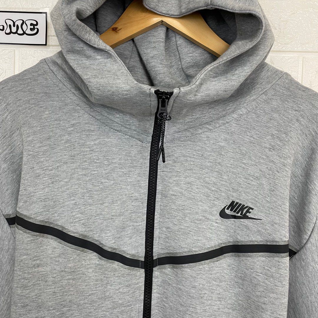 LIGHT GRAY NIKE TECH FLEECE JACKET (NEW RELEASE), Men's Fashion, Coats ...
