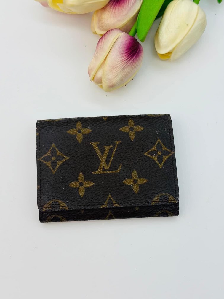 LV CARD HOLDER ENVELOPE, Luxury, Bags & Wallets on Carousell