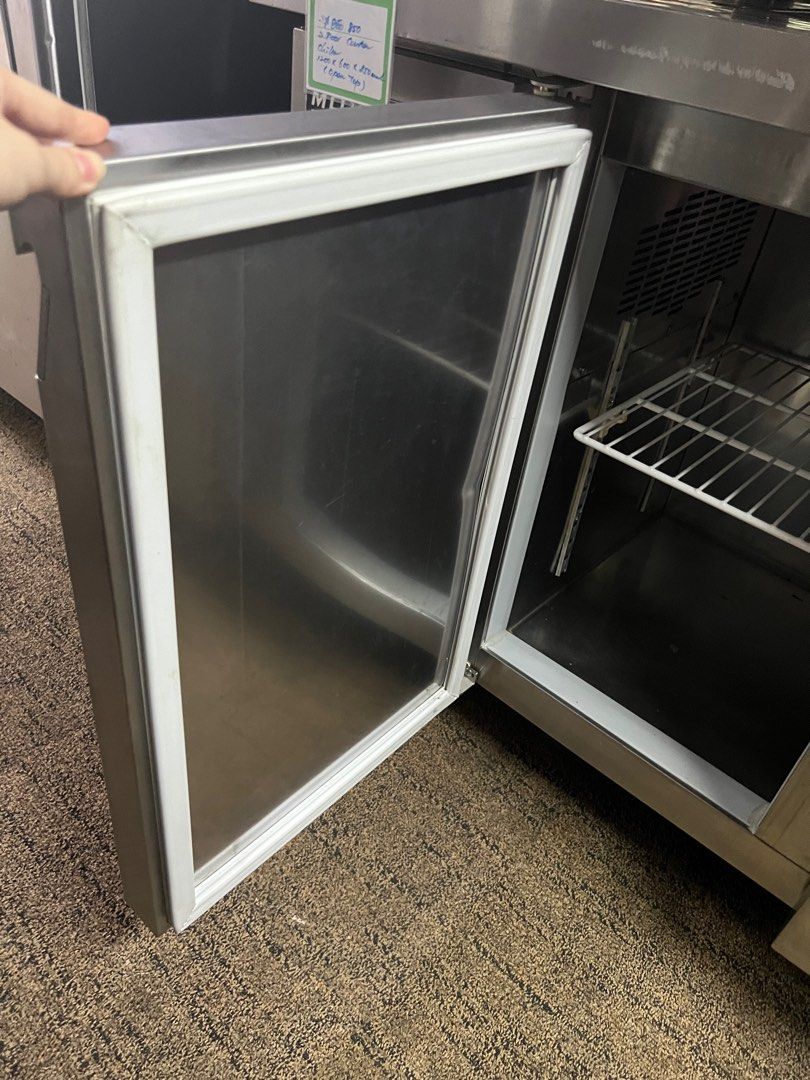 Modelux 2 Doors 4Ft counter Chiller/ Salad Chiller, TV & Home ...