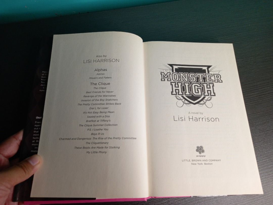 Monster High Lisi Harrison Book Hardcover, Hobbies & Toys, Books & Magazines, Fiction & Non ...