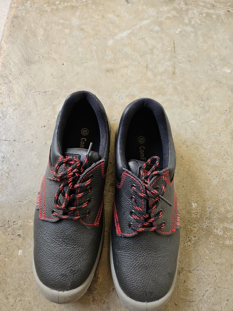 MSA helmet and safety shoe, Men's Fashion, Footwear, Boots on Carousell